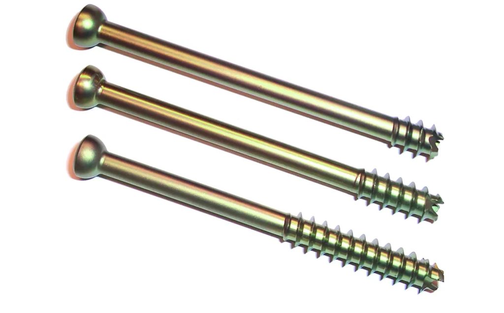 Clavos y tornillos para cirugía | Bulonera Da Silva